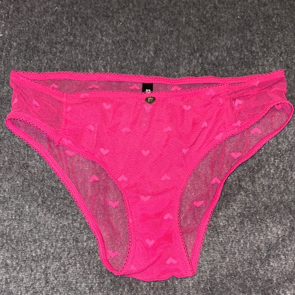 Steve Madden | Intimates & Sleepwear | Steve Madden Pink Sheer Heart ...